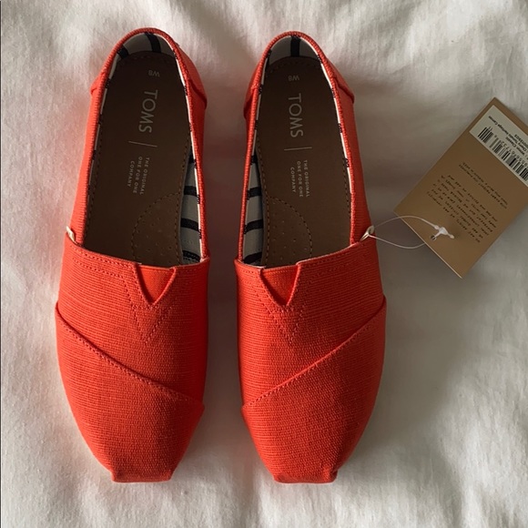 Toms | Shoes | Cherry Tomato Red Toms Womens Classic 8 | Poshmark